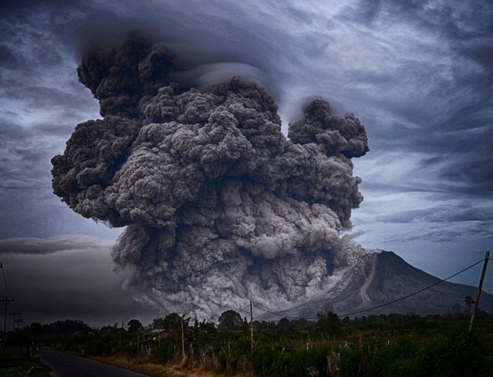 What are lahars and pyroclastic flows? - Internet Geography